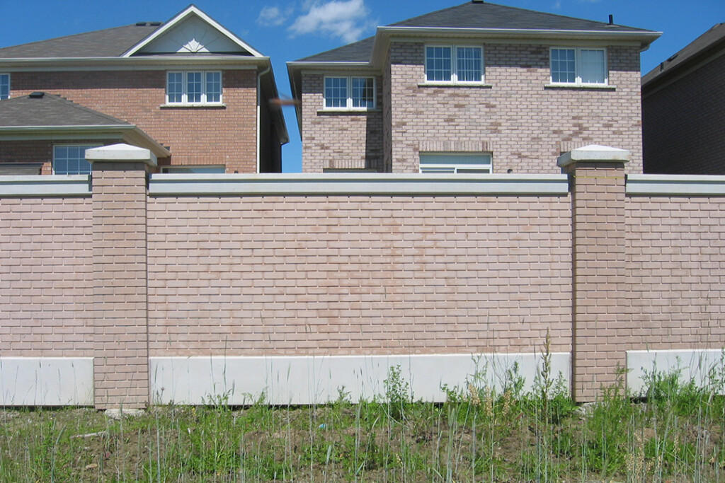 Residential Noise and Retaining Walls | Durisol Noise Barriers