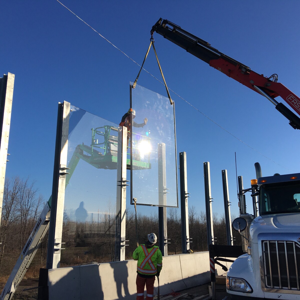 Transparent Noise Barriers and Noise Walls | Durisol Noise Barriers