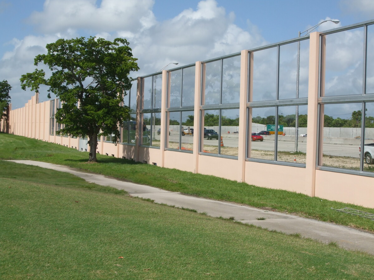 Transparent Ready-Fit Noise Wall Panels | Durisol Noise Barriers