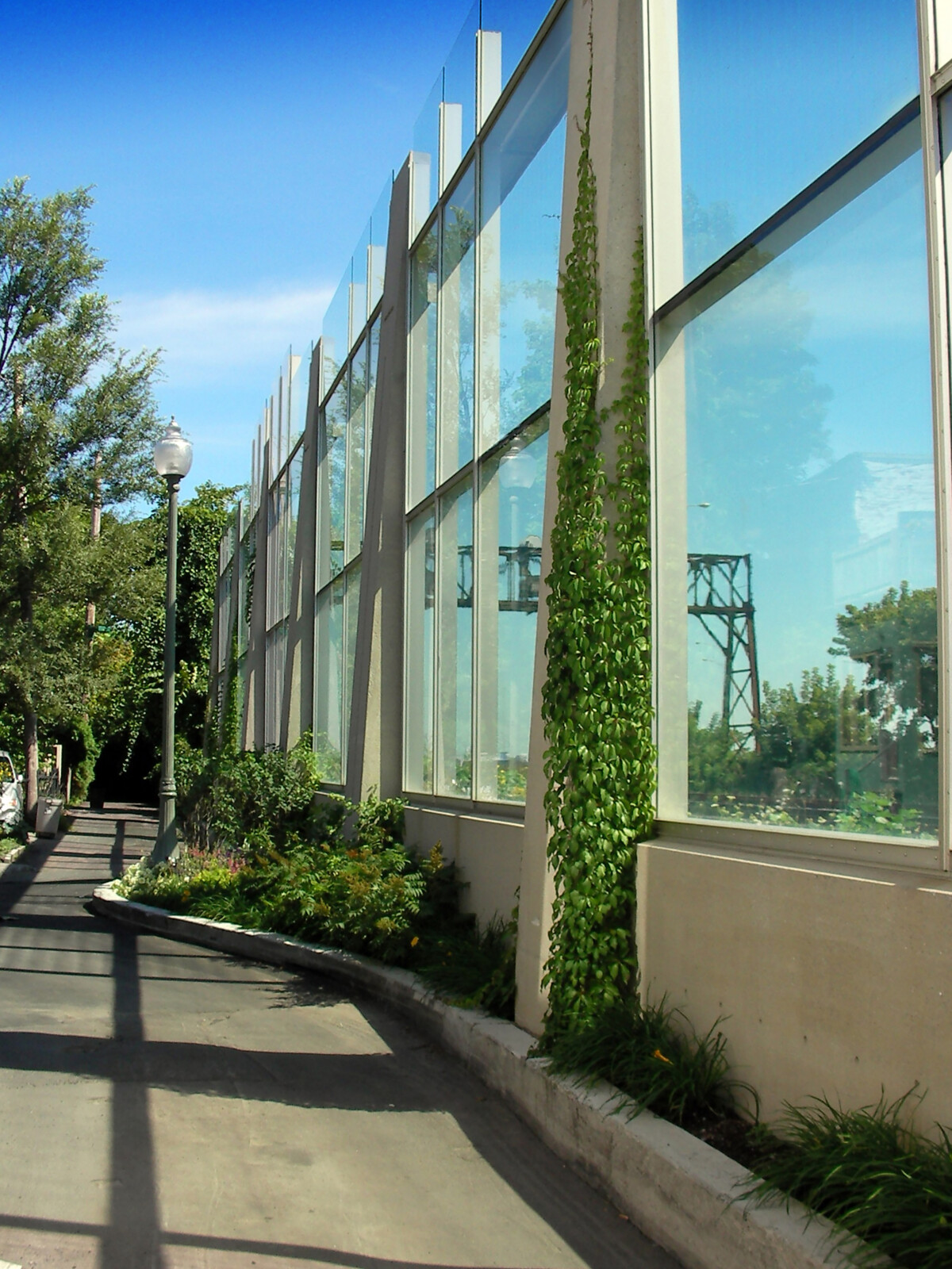 Transparent Noise Barriers and Noise Walls | Durisol Noise Barriers