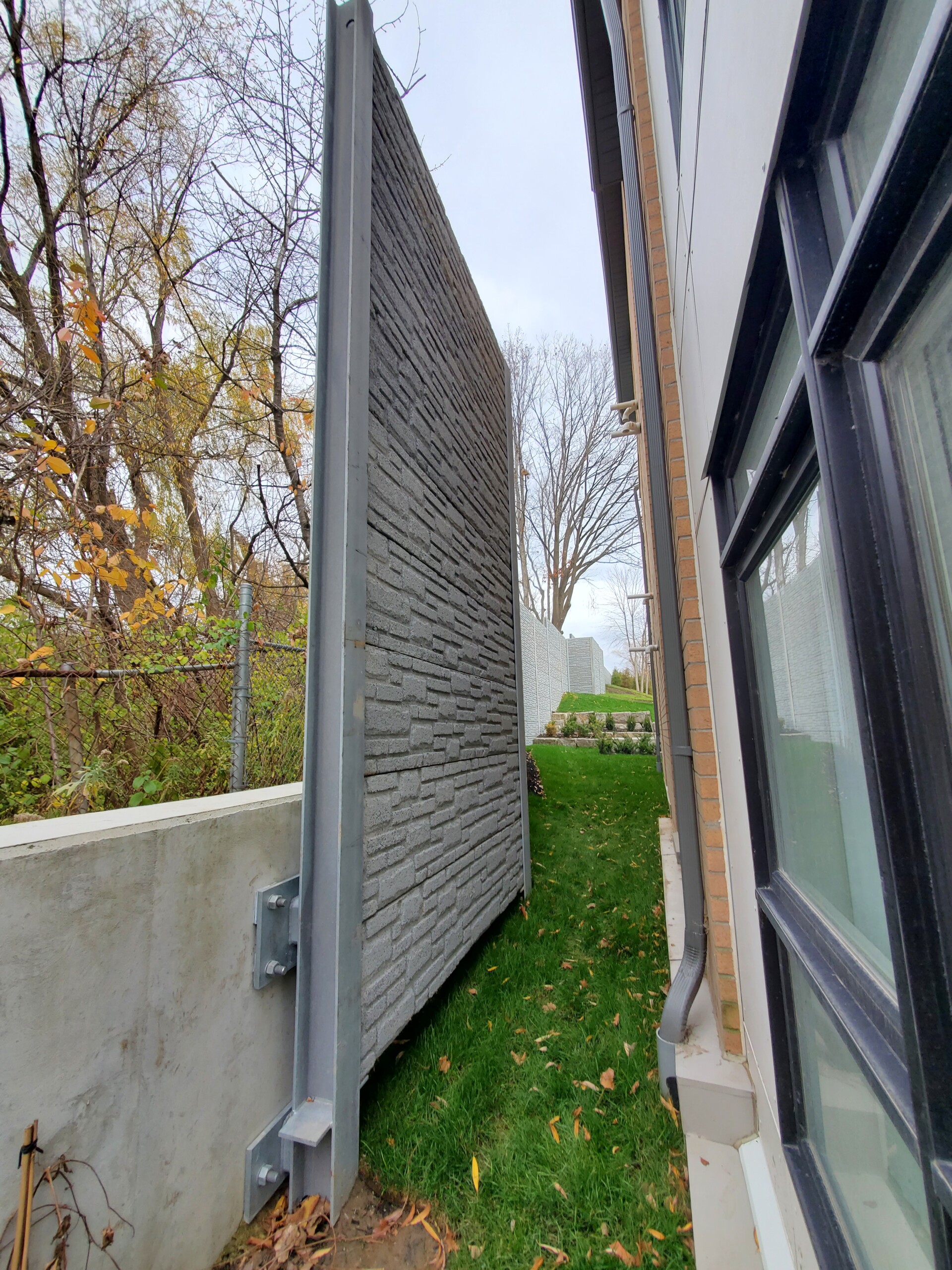 Keelesdale Residential Acoustic Barrier • Durisol Noise Barriers