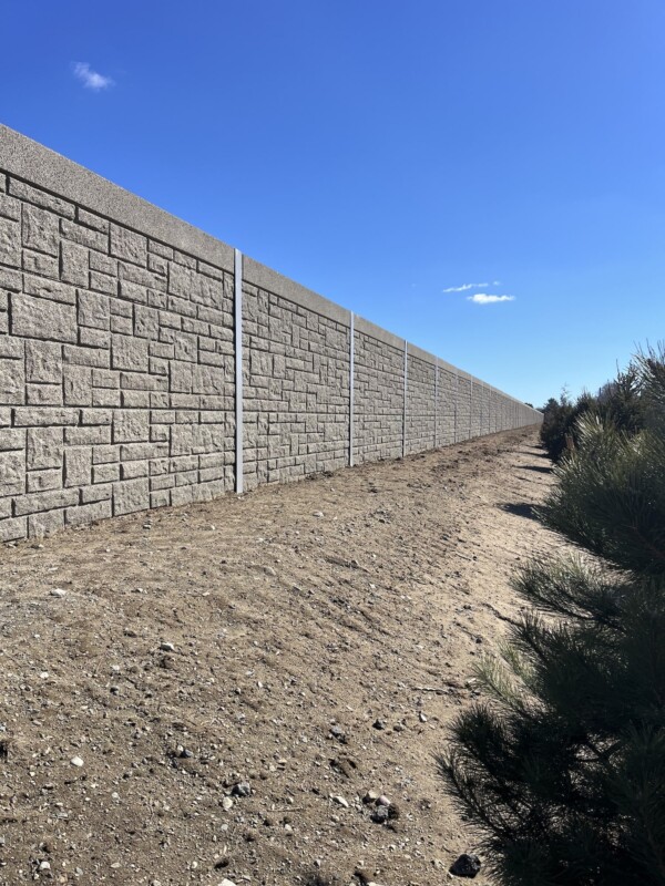 TF Green Airport Sound Wall • Durisol Noise Barriers